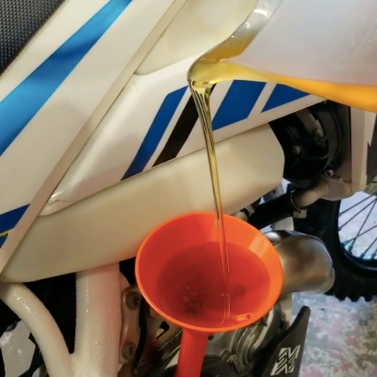 AKT VENTED OIL FUNNEL | KTM, HQV, GG – Taco Moto Co.