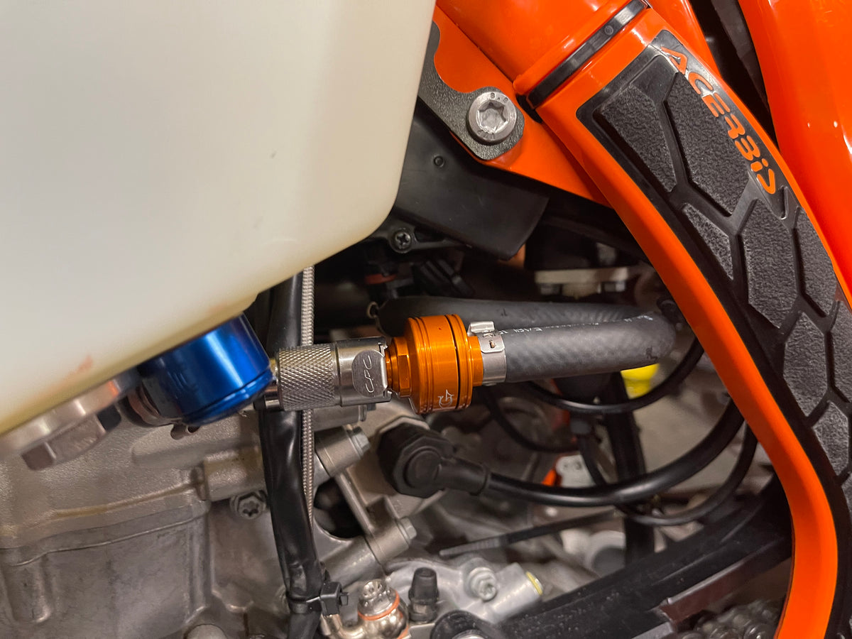 ALL METAL FUEL LINE QUICK DISCONNECT COUPLING – Taco Moto Co.